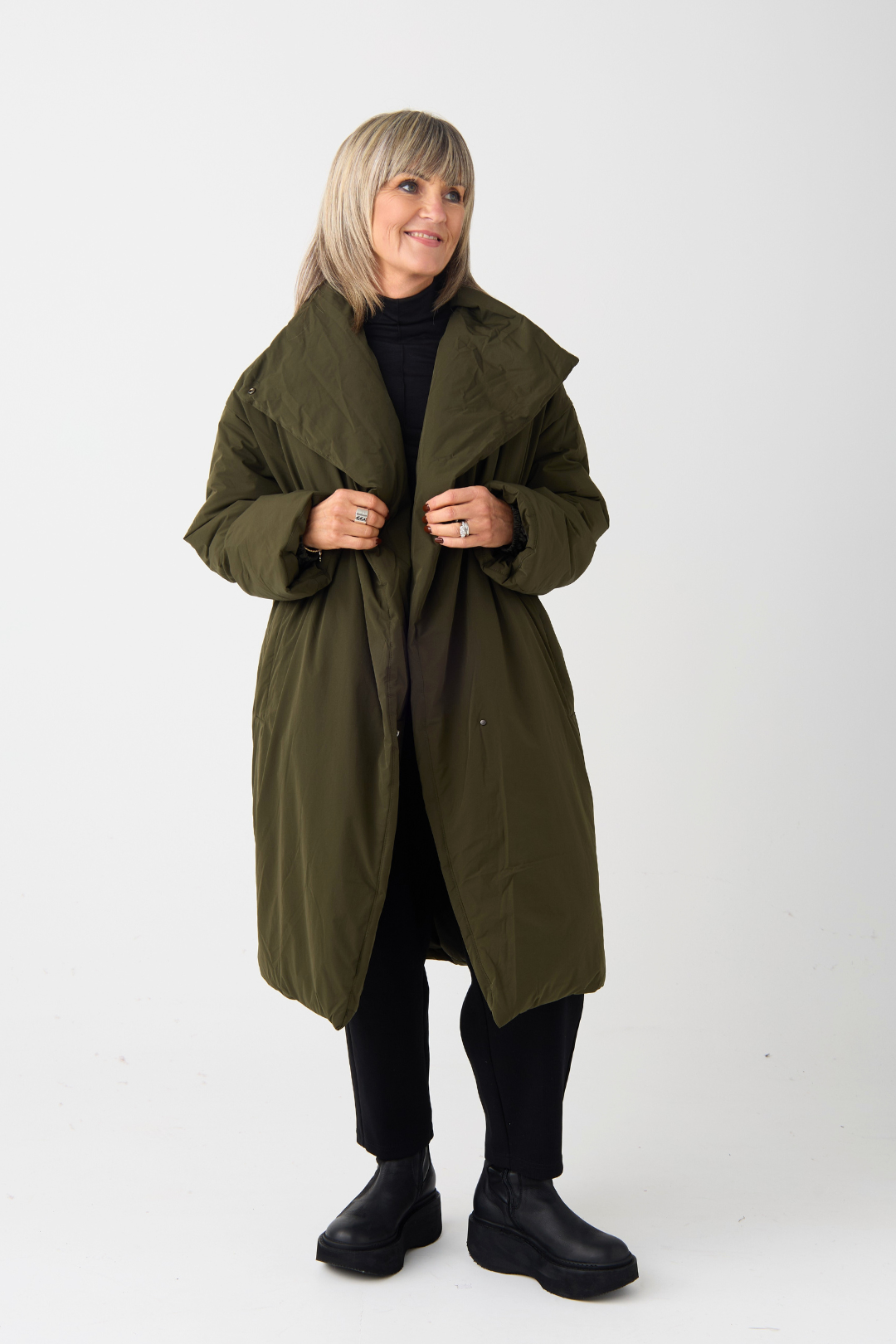 el2 Dark Green Coat – Jude Law Boutique